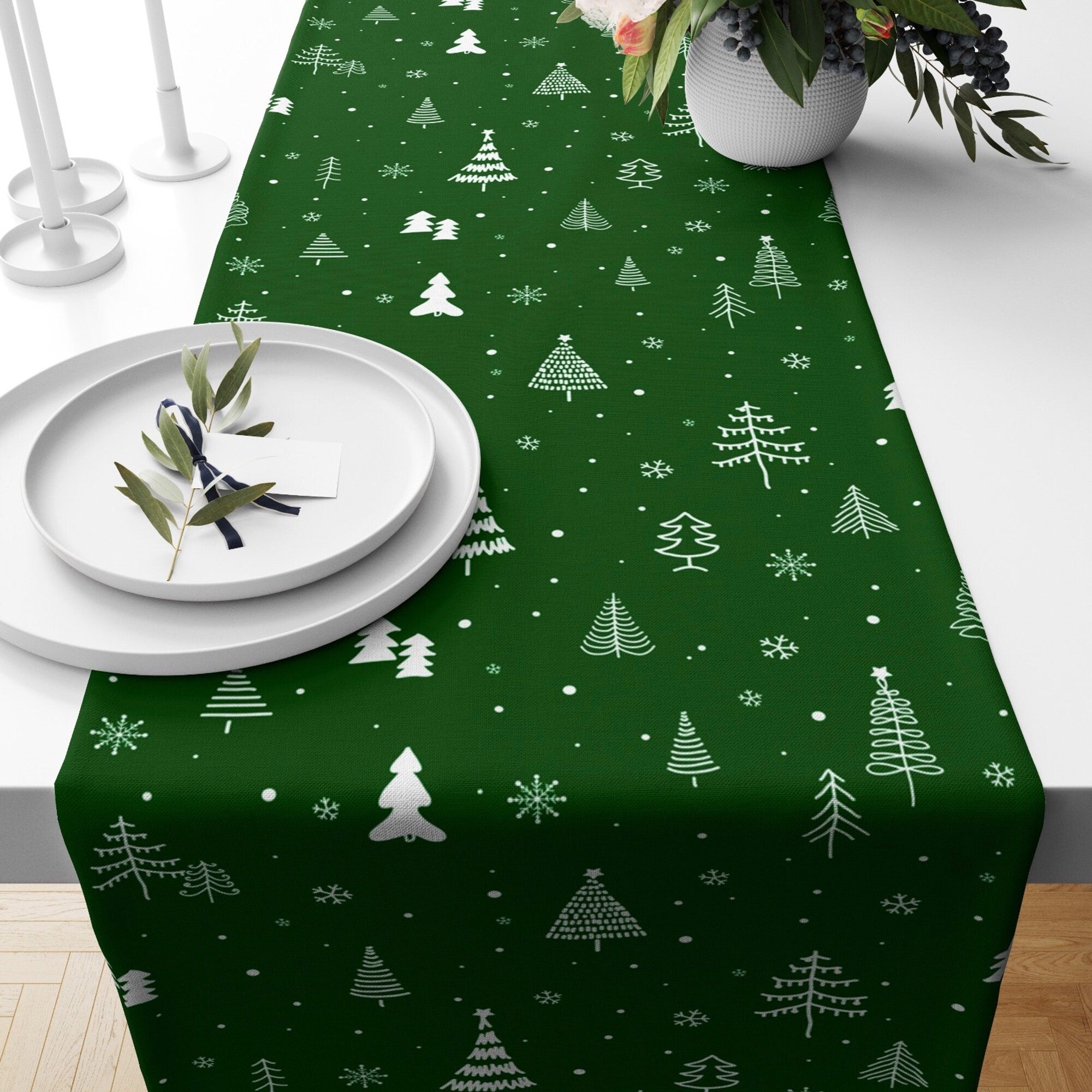 Winter Abstract Pine Tree Table Runner – Akasia